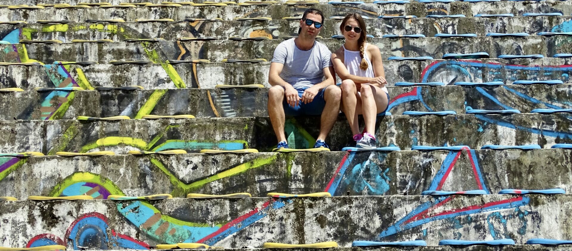 OVER ONS - WORK & WANDER